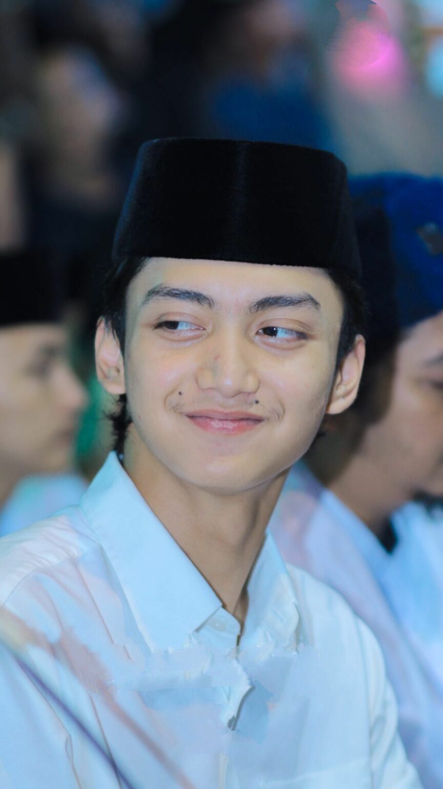 Kumpulan Foto Gus Azmi Terbagus dan Terlengkap - Blog Pengajar Tekno