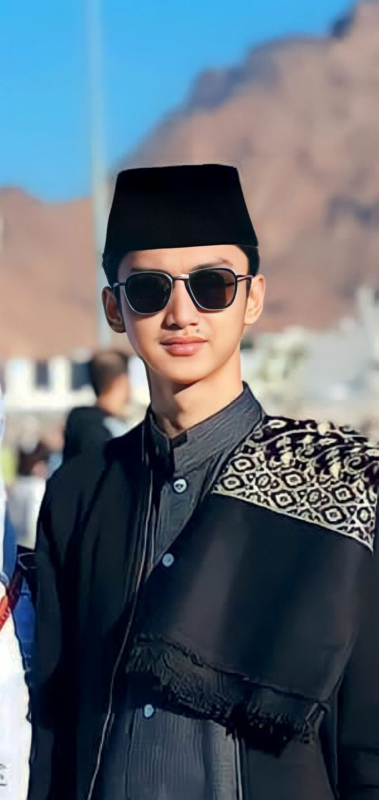 Kumpulan Foto Gus Azmi Terbagus dan Terlengkap - Blog Pengajar Tekno