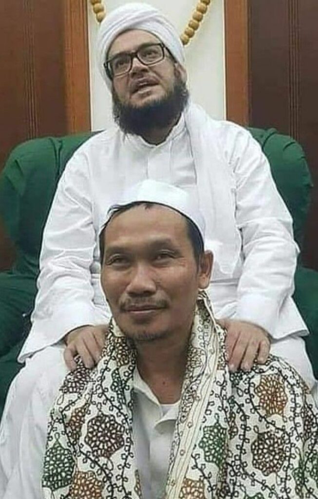 Kumpulan Foto Gus Baha Terbagus dan Terlengkap - Blog Pengajar Tekno