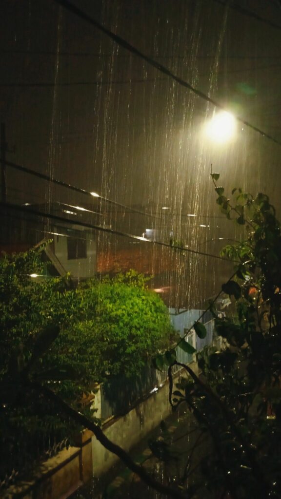 Kumpulan Foto Hujan Malam Hari Terbagus dan Terlengkap - Blog Pengajar ...