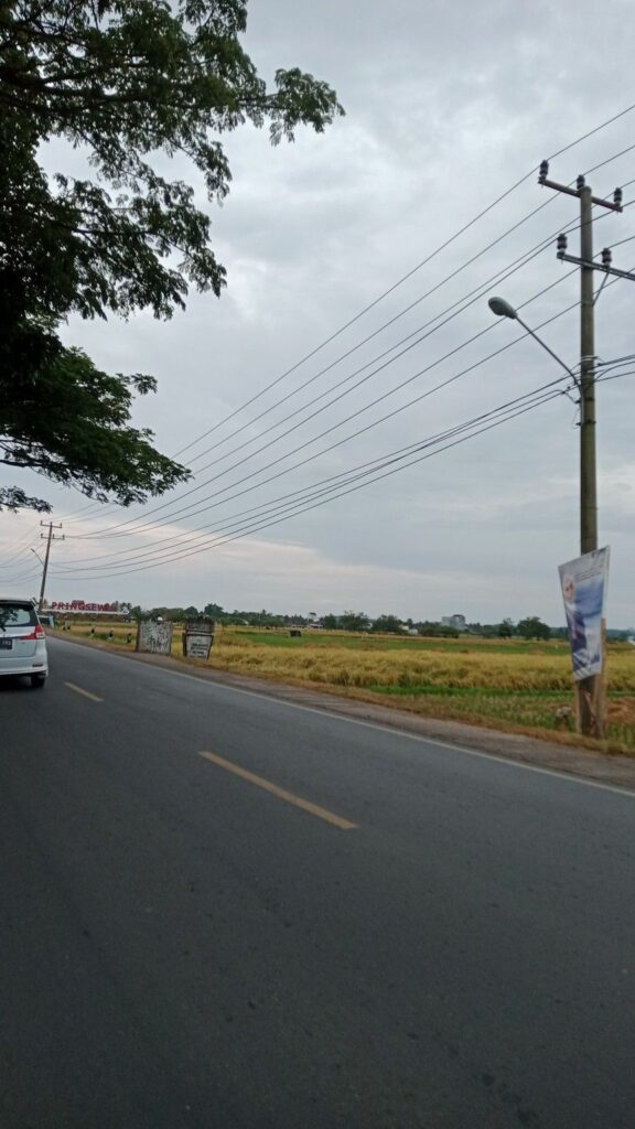 Kumpulan Foto Lagi di Jalan Terbagus dan Terlengkap - Blog Pengajar Tekno