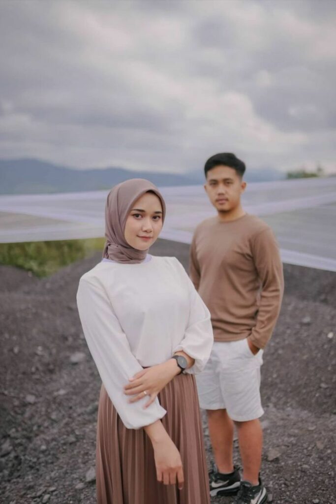 Kumpulan Gaya Foto Prewedding Terbagus dan Terlengkap - Blog Pengajar Tekno