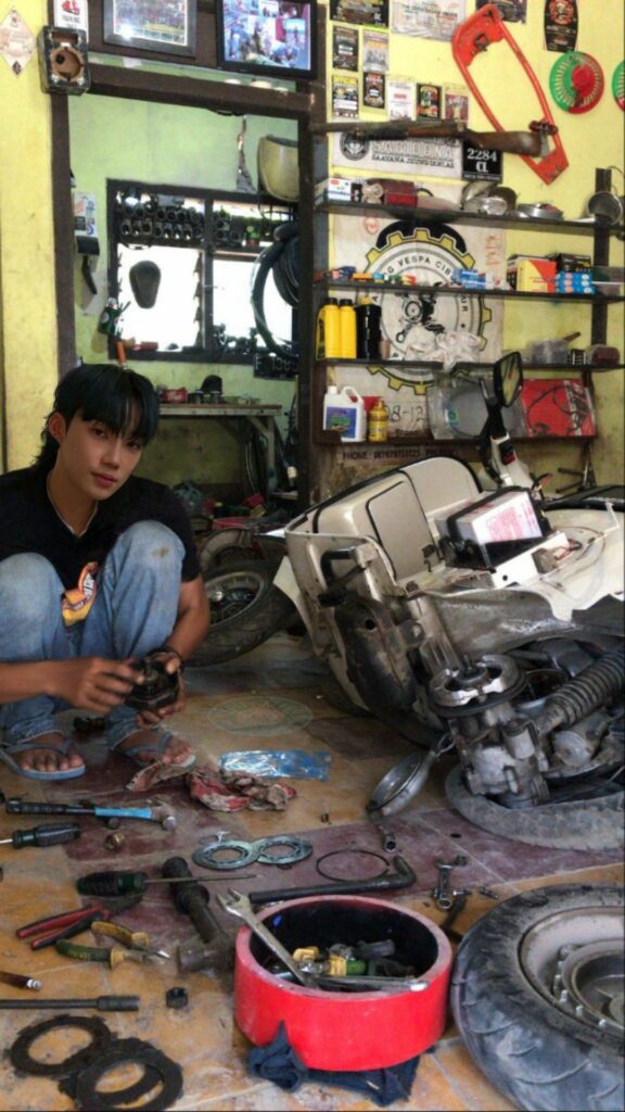 Kumpulan Foto Bengkel Motor Terbagus dan Terlengkap - Blog Pengajar Tekno
