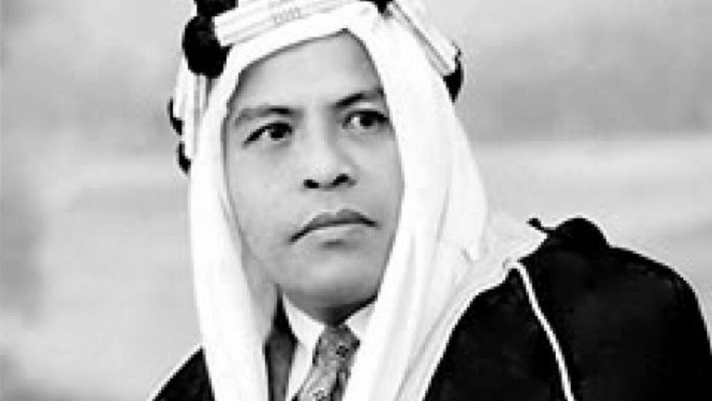 Kumpulan Foto Buya Hamka Terbagus dan Terlengkap - Blog Pengajar Tekno