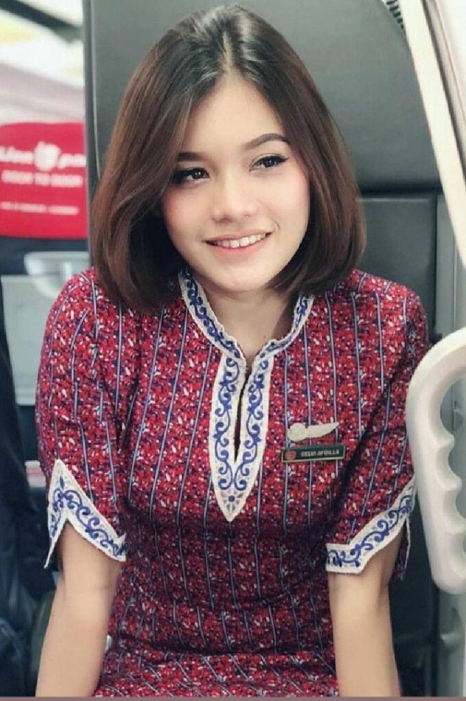 Kumpulan Foto Pramugari Lion Air Cantik Terbagus dan Terlengkap - Blog ...