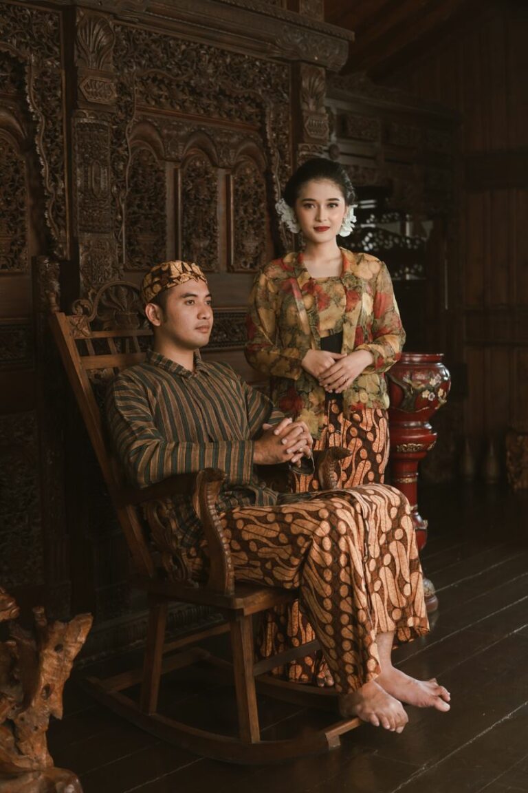 Kumpulan Foto Prewedding Adat Jawa Terbagus dan Terlengkap - Blog Pengajar Tekno