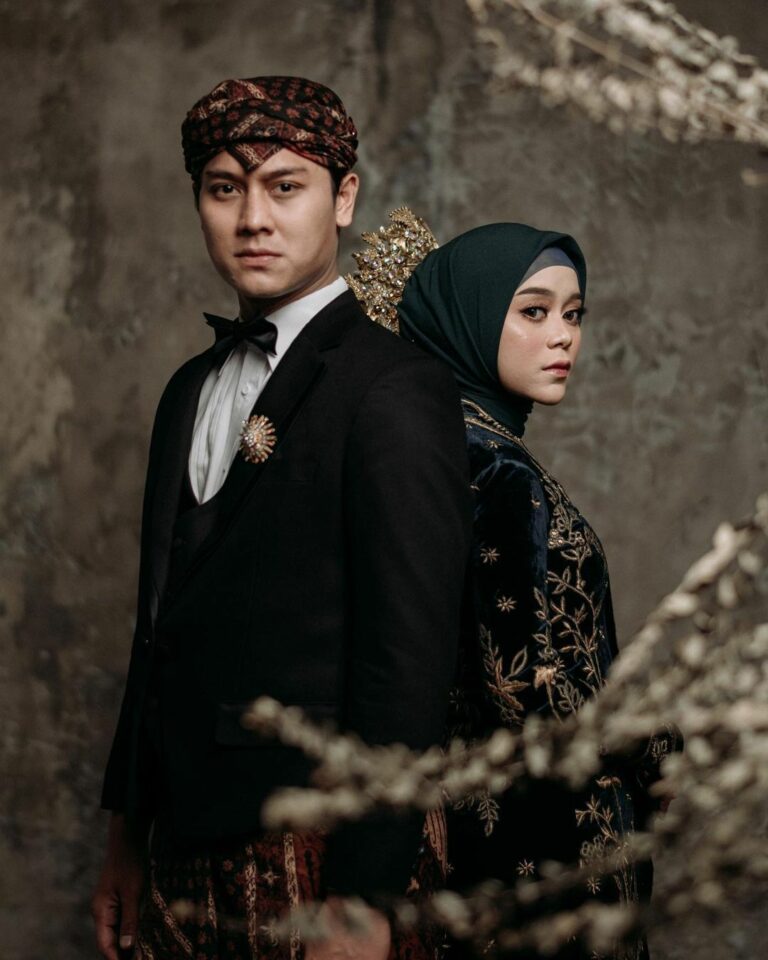 Kumpulan Foto Prewedding Adat Jawa Terbagus dan Terlengkap - Blog ...
