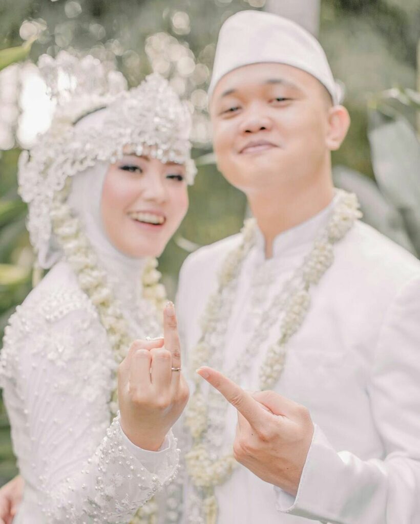 Kumpulan Gaya Foto Wedding Terbagus dan Terlengkap - Blog Pengajar Tekno