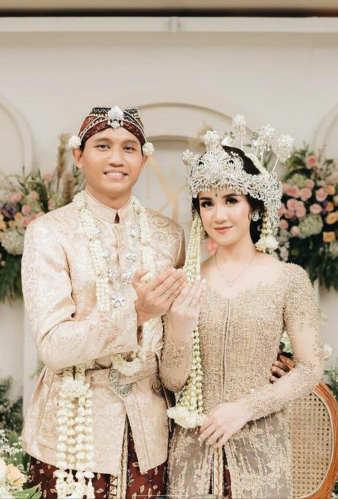 Kumpulan Gaya Foto Wedding Terbagus dan Terlengkap - Blog Pengajar Tekno