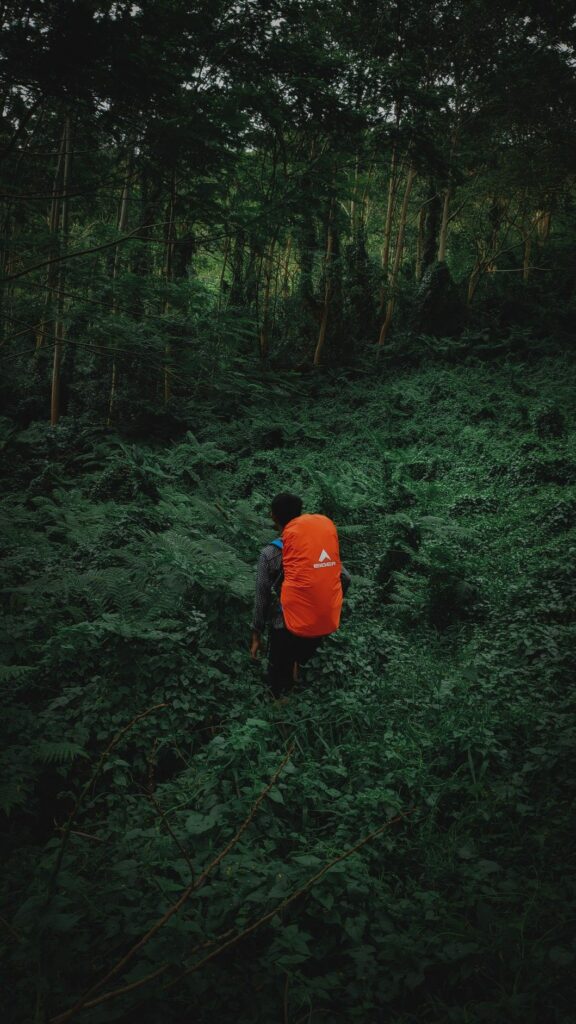 Kumpulan Gambar Pendaki Gunung Keren Terbagus dan Terlengkap - Blog ...