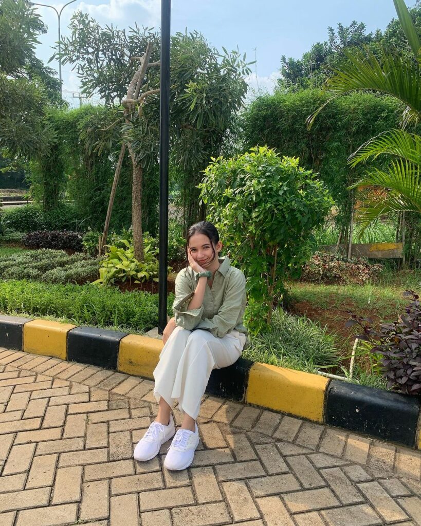 Kumpulan Foto Cantika Putri Kirana Tercantik dan Terlengkap - Blog Pengajar Tekno