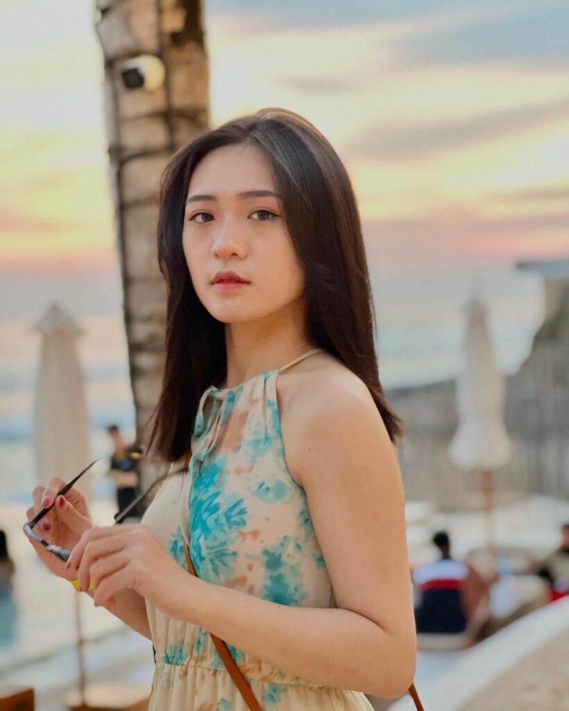 Kumpulan Foto Celine Jkt48 Paling Cantik dan Terlengkap - Blog Pengajar Tekno