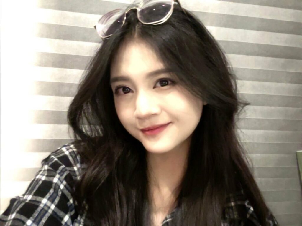 Kumpulan Foto Christy Jkt48 Paling Cantik dan Terlengkap - Blog Pengajar Tekno