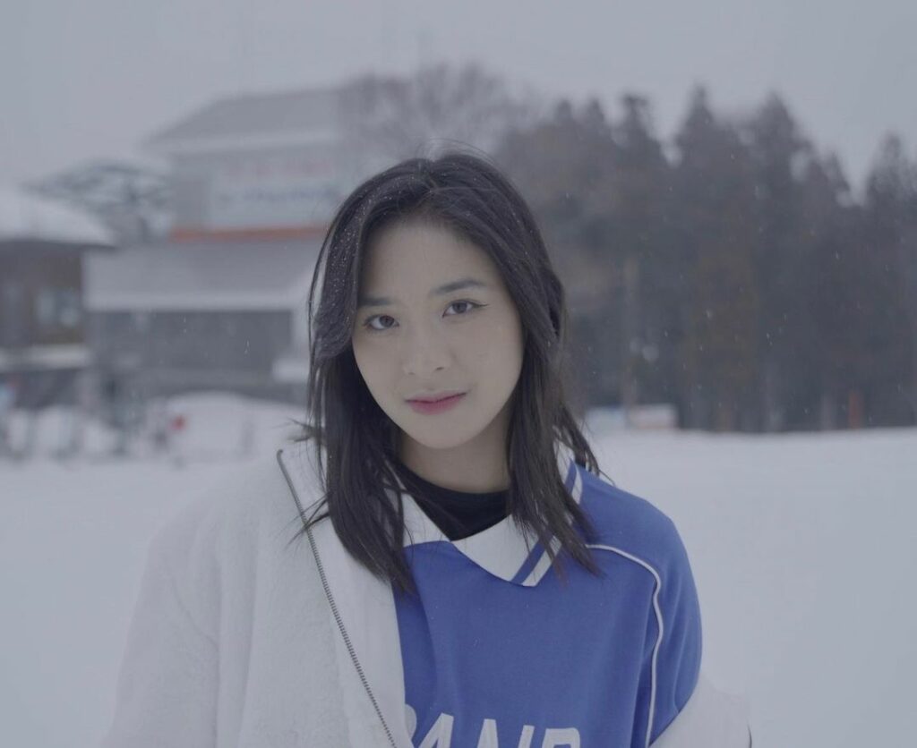 Kumpulan Foto Zee Jkt48 Paling Cantik dan Terlengkap - Blog Pengajar Tekno