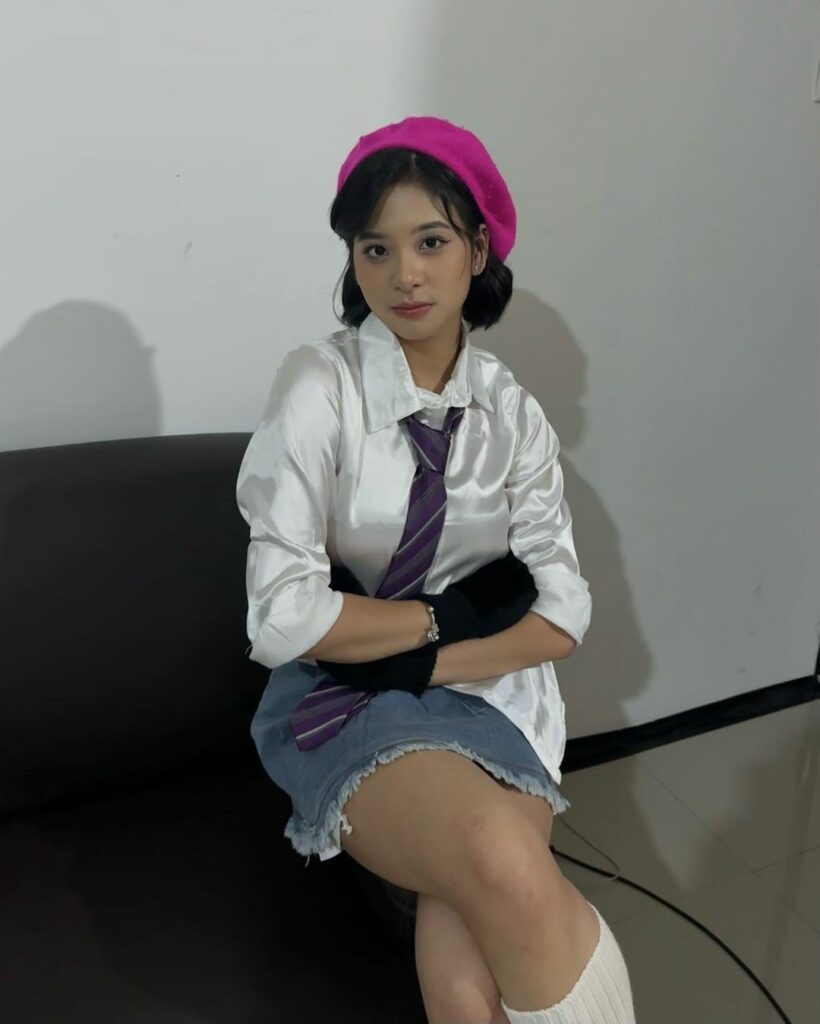 Kumpulan Foto Zee Jkt48 Paling Cantik dan Terlengkap - Blog Pengajar Tekno