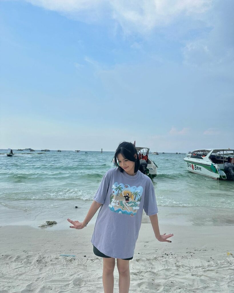 Kumpulan Foto Zee Jkt48 Paling Cantik dan Terlengkap - Blog Pengajar Tekno