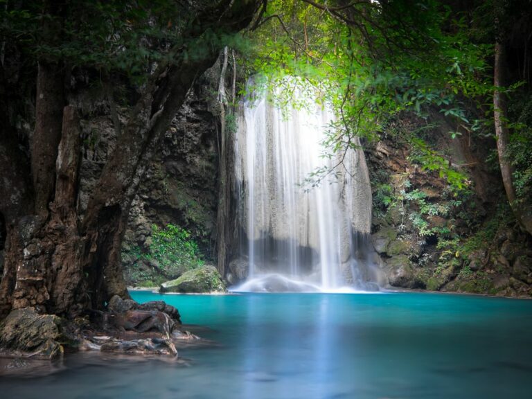 Kumpulan Foto Air Terjun Paling Indah Terbagus dan Terlengkap - Blog ...