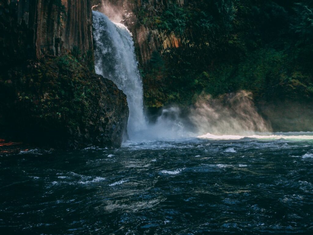 Kumpulan Foto Air Terjun Paling Indah Terbagus dan Terlengkap - Blog ...