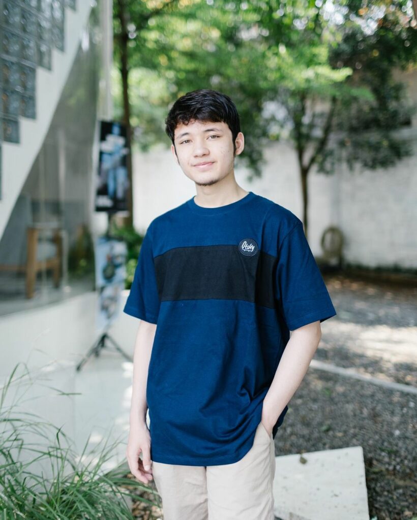 Kumpulan Foto Alwi Assegaf Paling Keren dan Terlengkap - Blog Pengajar ...