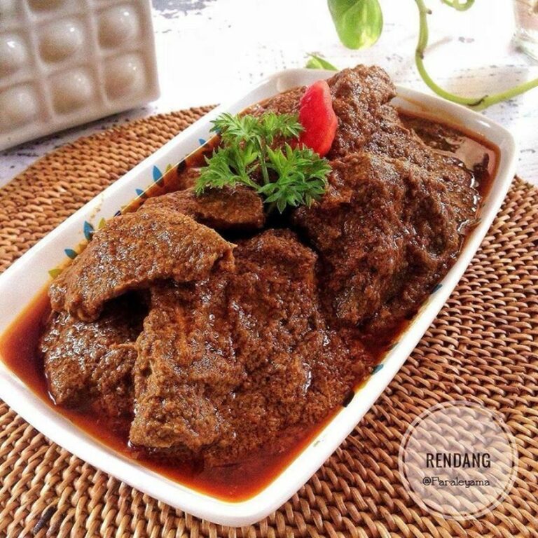 Kumpulan Foto Rendang Paling Enak Terbagus dan Terlengkap - Blog ...